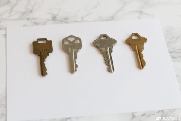Framed Keys for Personal Art for your Home and Shelves | The DIY Playbook