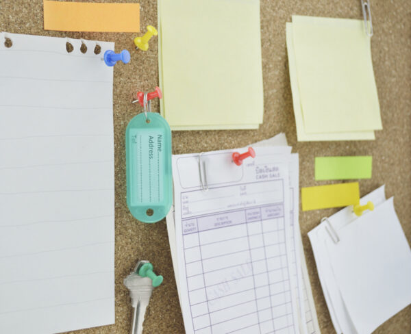 The 6 Absolute Best Ways to Store Receipts | DIY Playbook