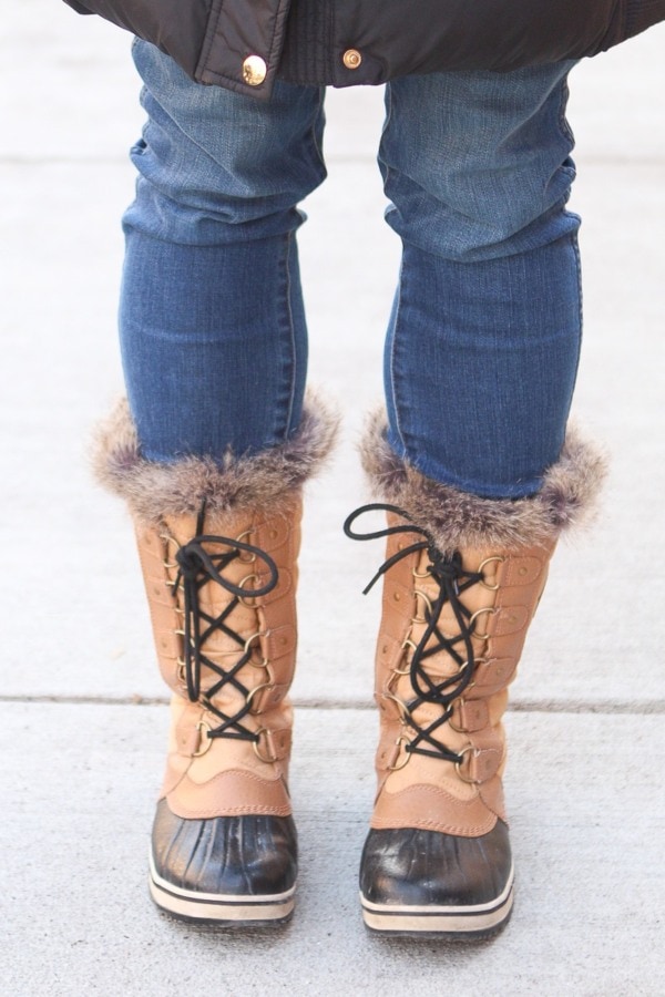 Favorite Winter Gear to Survive Cold Chicago | The DIY Playbook