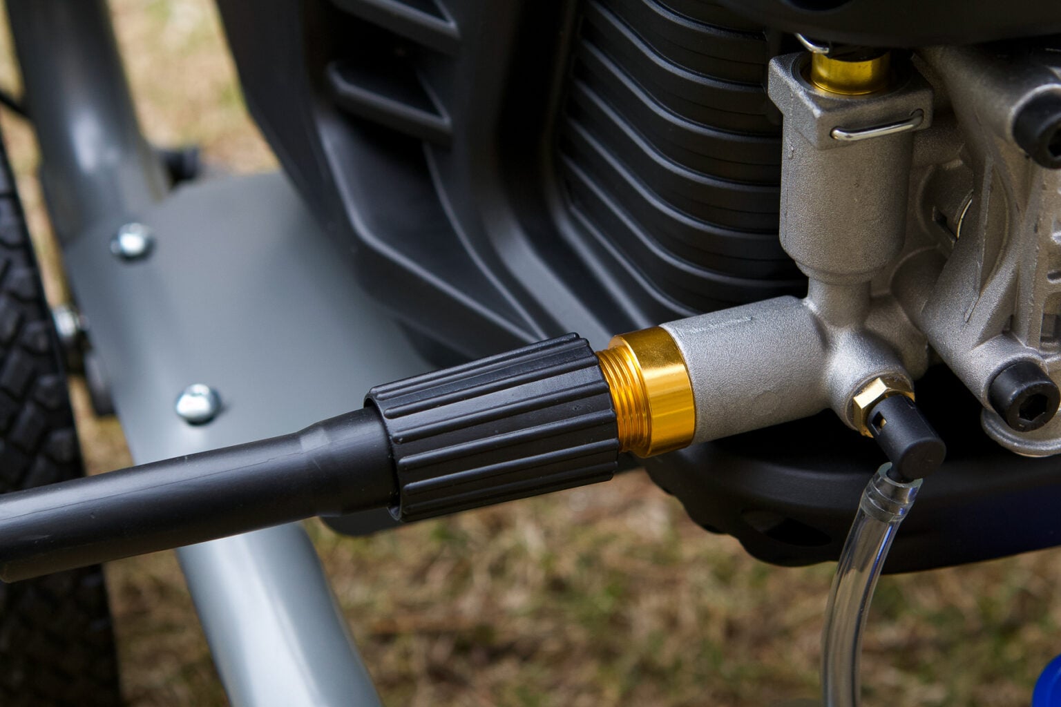 How To Use a Pressure Washer (Beginner's DIY Guide)