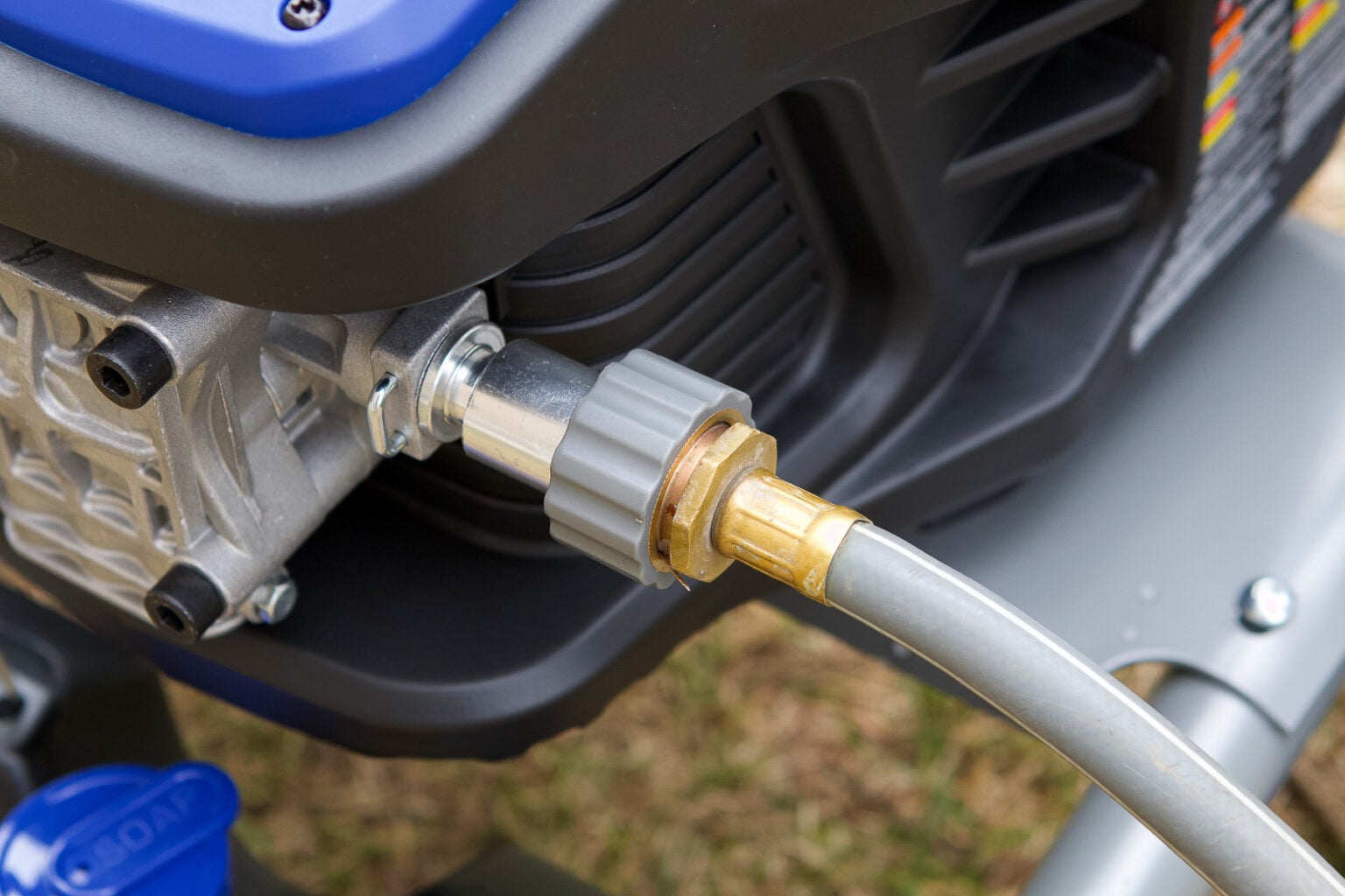 How To Use a Pressure Washer (Beginner's DIY Guide)