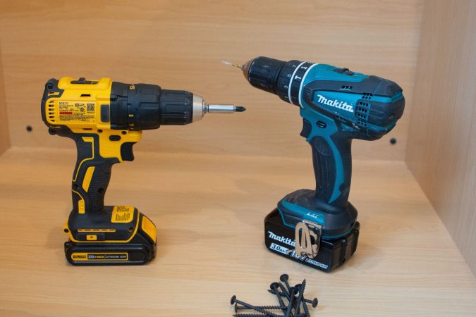 A Beginner's Guide To Use A Power Drill (Easy Tips)