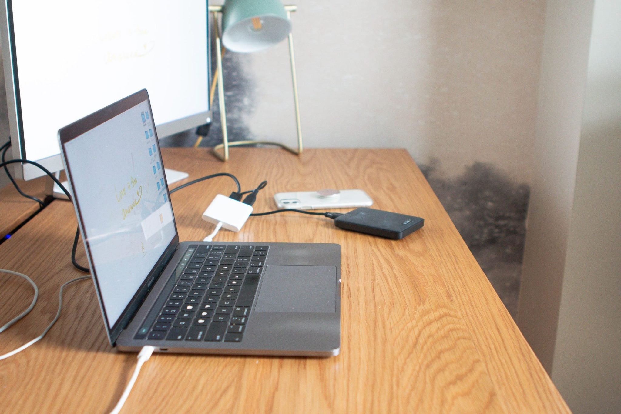 How To Organize And Back Up Digital Photos and Videos