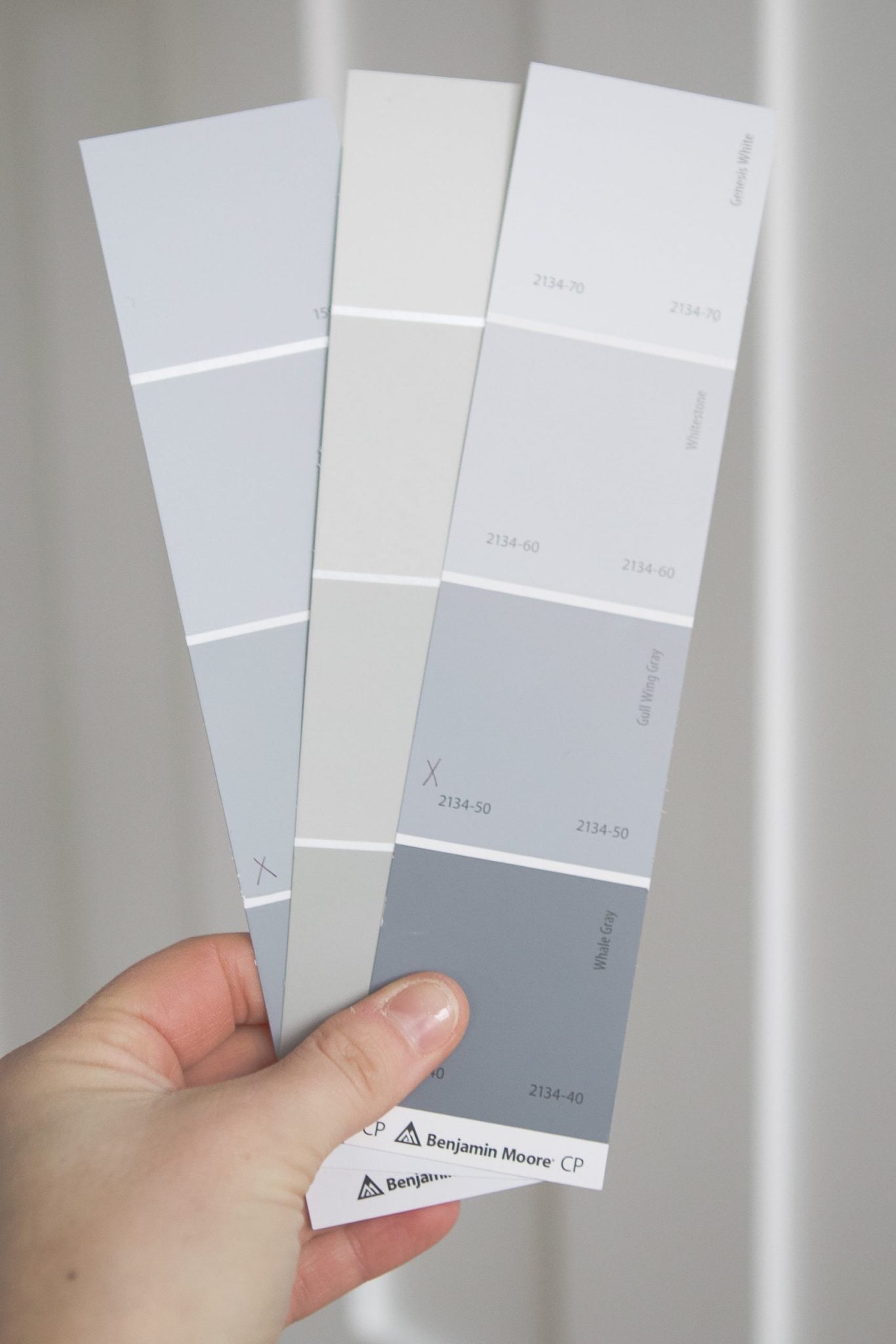 Choosing The Best Paint Color For A Windowless Bathroom
