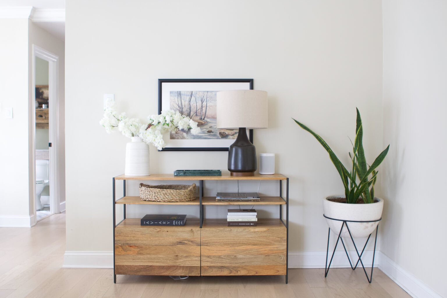How High To Hang Pictures (Guide For The Perfect Height)