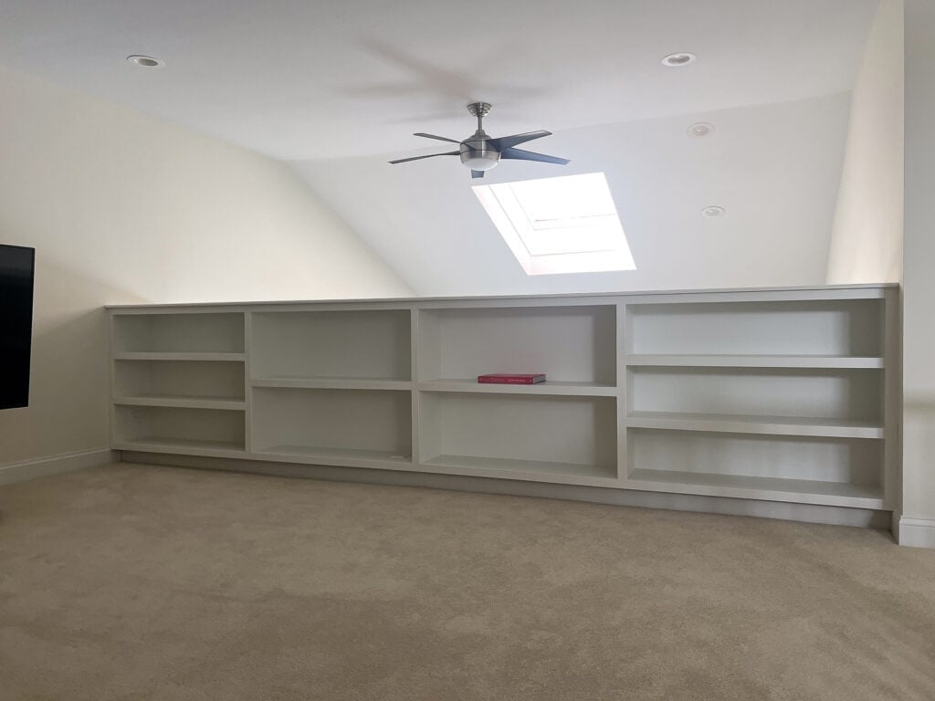 Upstairs Loft Decorating Ideas For A Modern Family Room