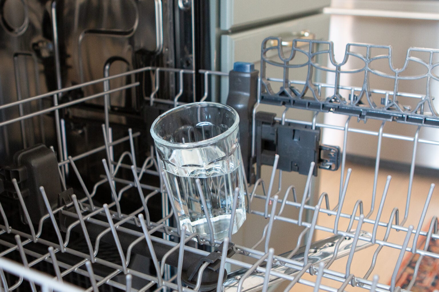 How To Deep Clean Your Dishwasher (Easy Step-by-Step)