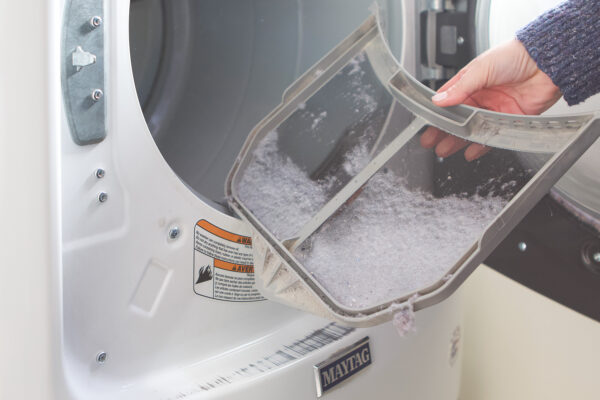 How To Clean Lint From Your Dryer Vent (Simple Tips)