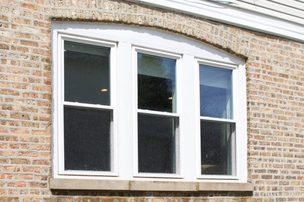How to Clean Windows Inside and Out (Best Tips)